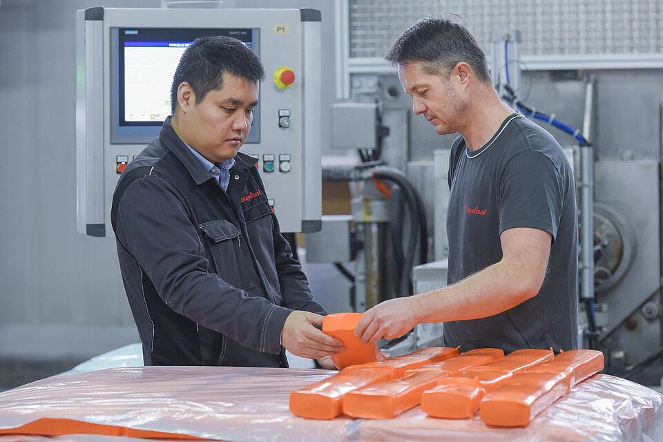 Raw materials for high-voltage cables at Coroflex